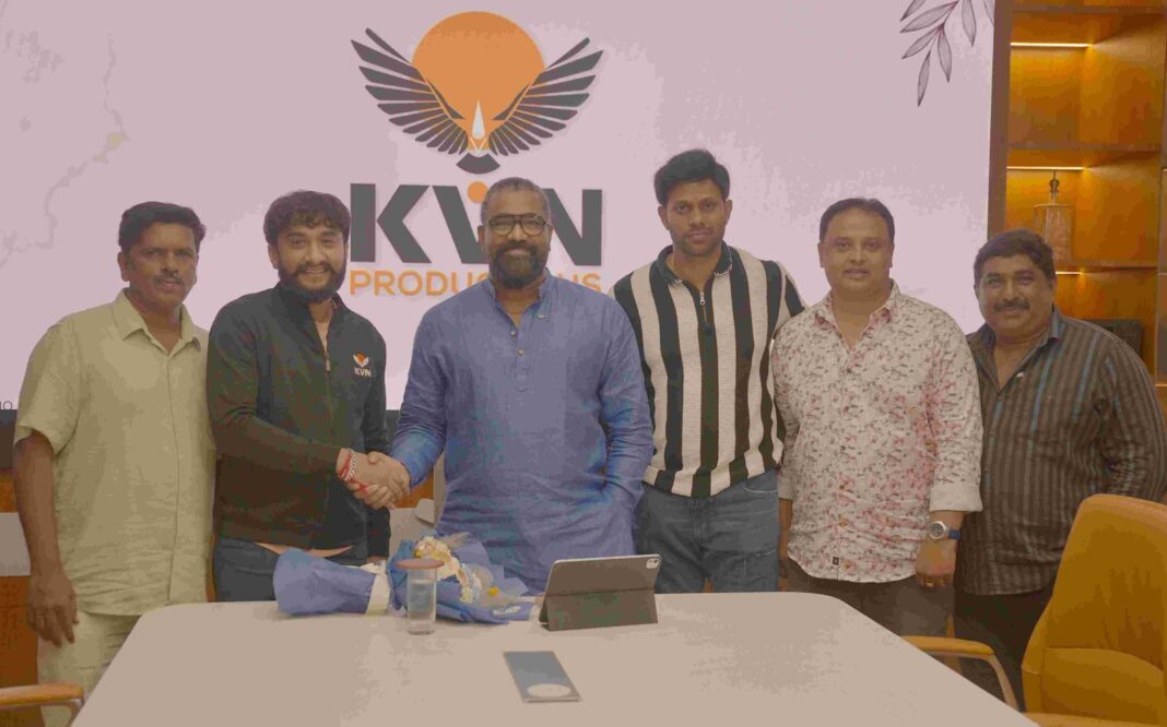 KVN NAVEEN AND HARISH SIGNS GILLI NATA - Flick Feeds